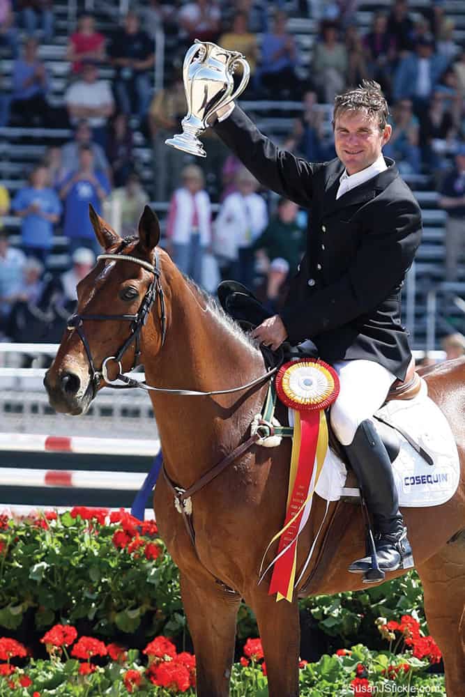 Pinnacle Cup Trophy | USET Foundation