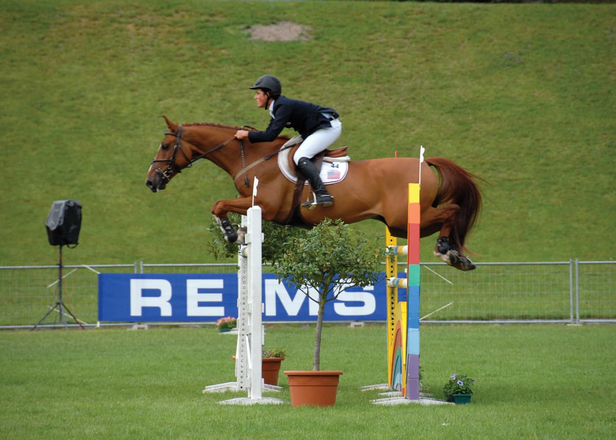 Maxine Beard Show Jumping Award | USET Foundation